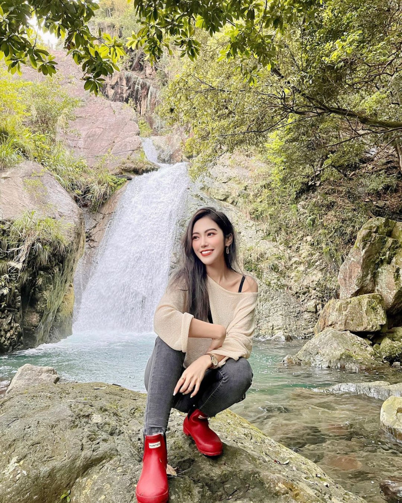 The Best Tour Guide for Yilan - LOHERB